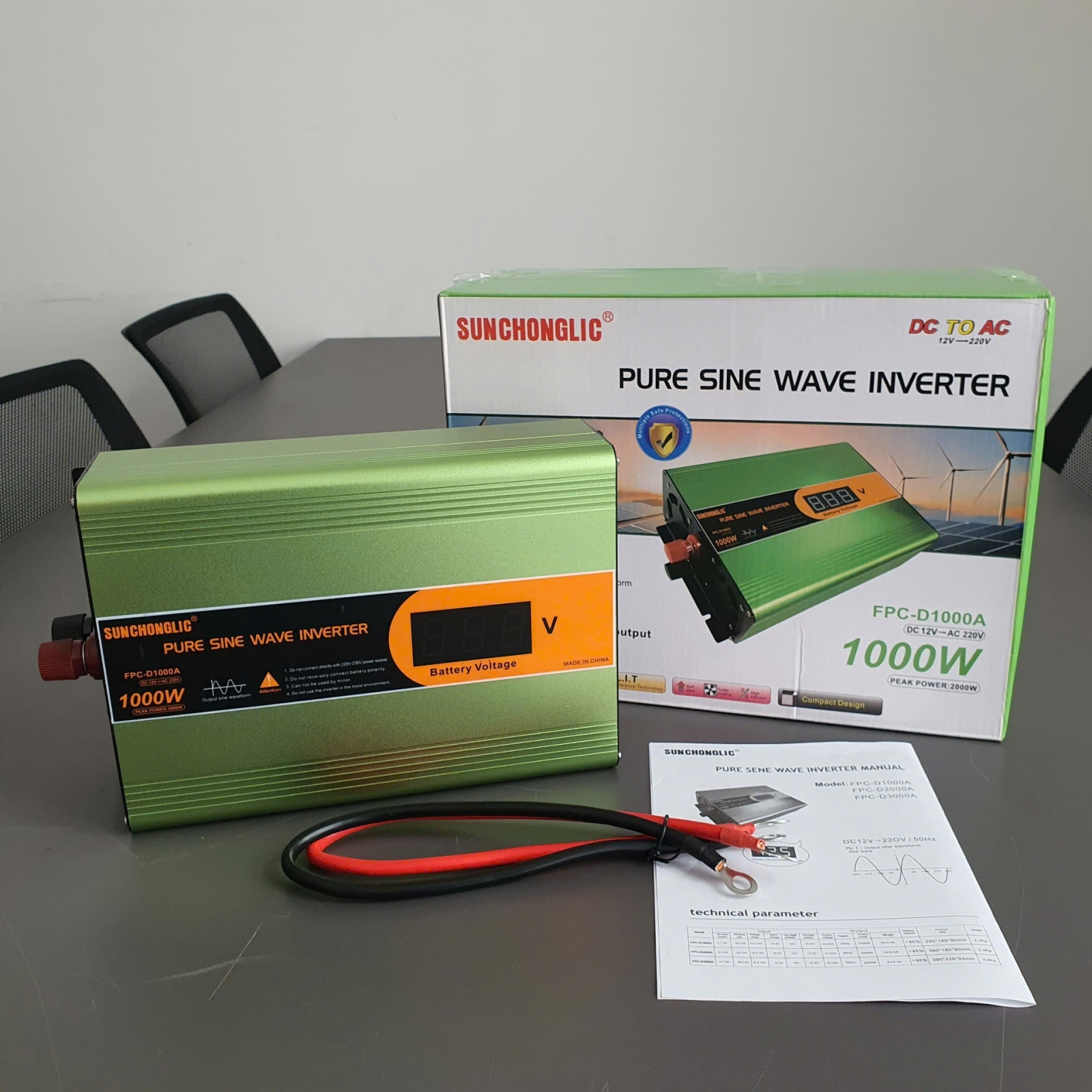 Bộ chuyển điện sin chuẩn 1000W 12V sang 220V có màn hình hiển thị